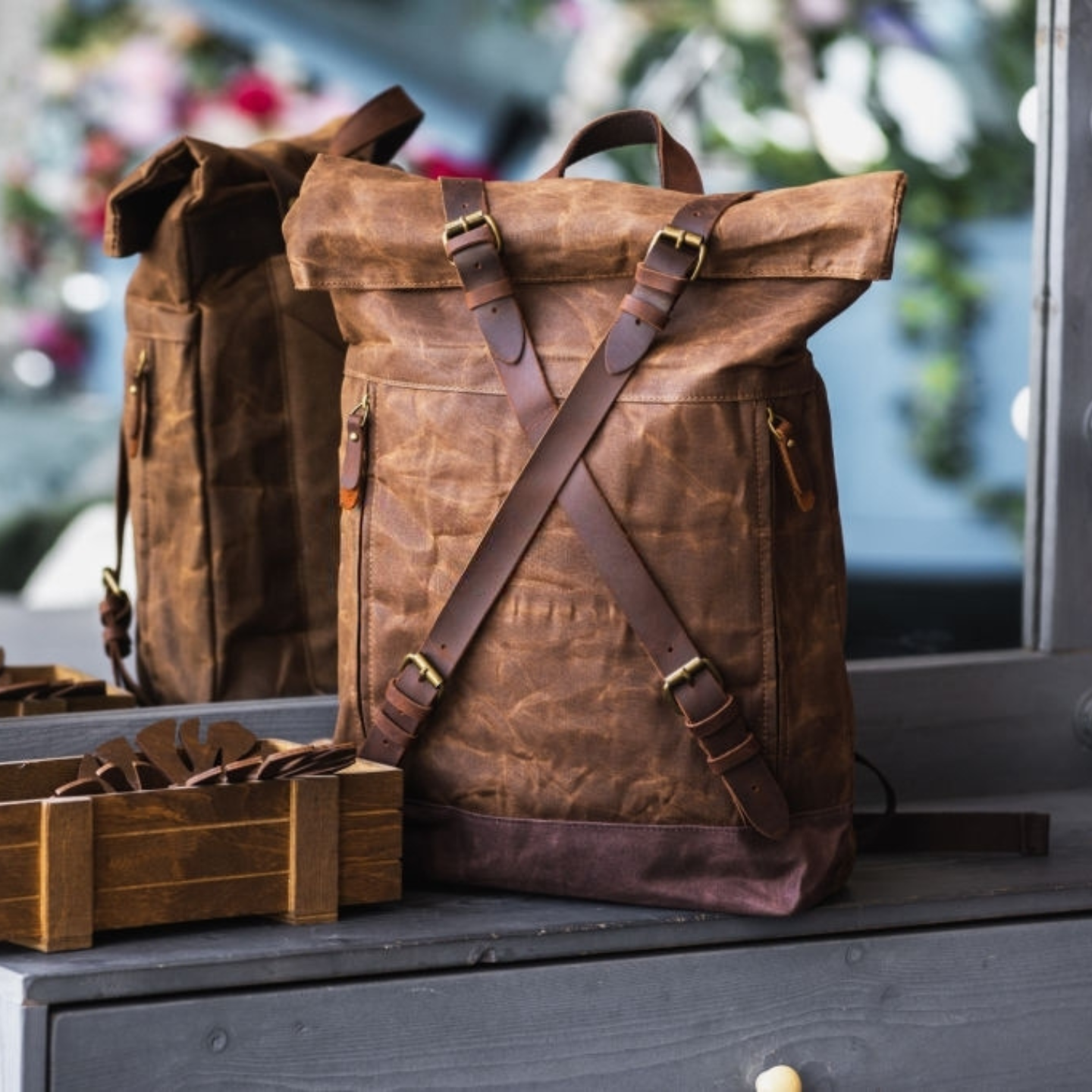 Personalizable Leather Bags | The Travel Brand | CANADA